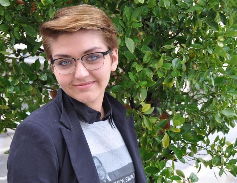 Six-Fours: Laura Laloux a intégré Sciences-Po - LA CHRONIQUE SIX-FOURNAISE