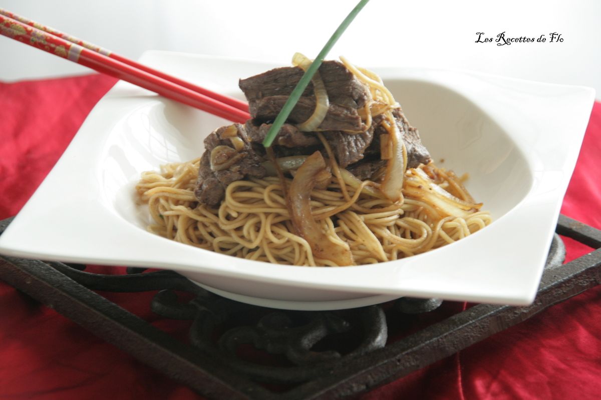 Wok de Boeuf aux Oignons - Les recettes de Flo