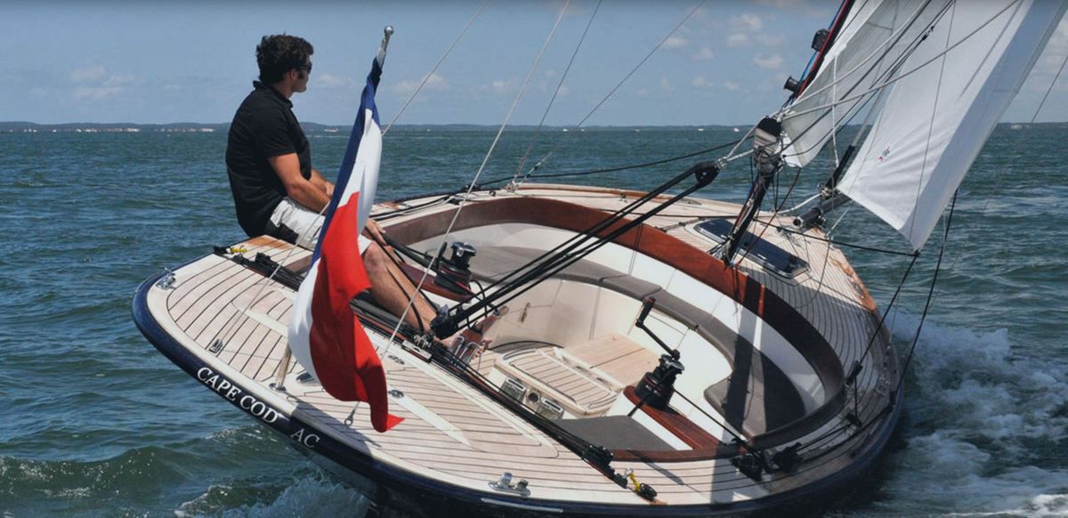 Vidéo - Cape Cod, un day boat à l'ancienne, hautes performances ...