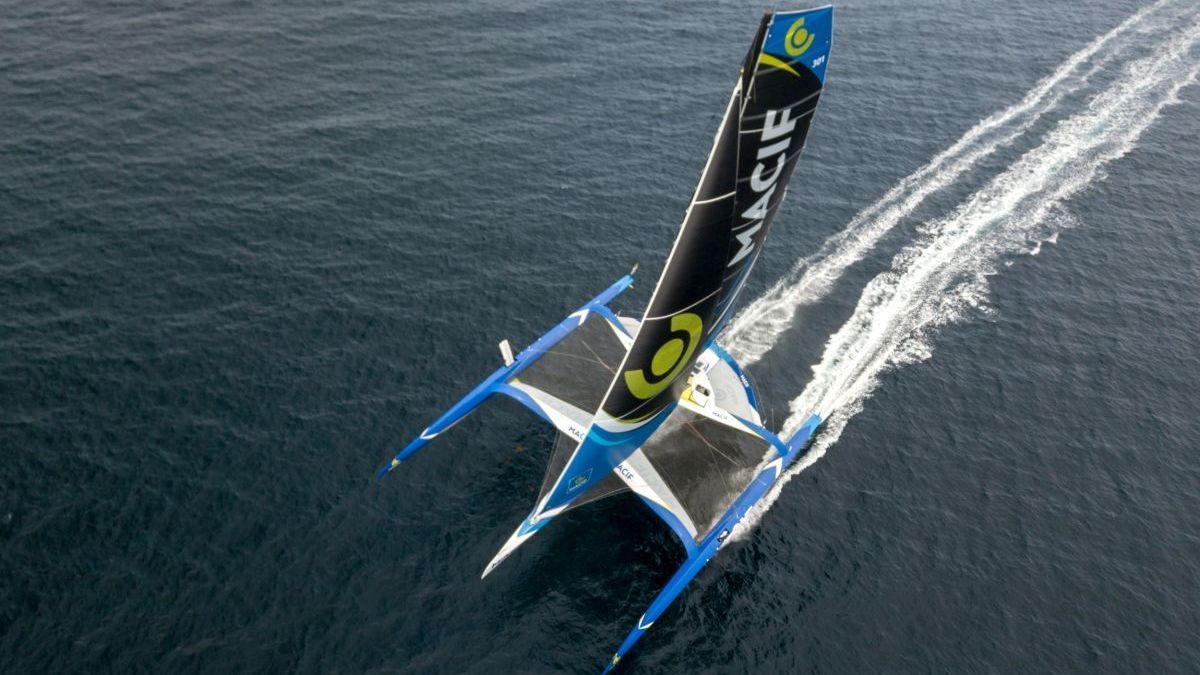 Voile – Le tour du monde des maxi-trimarans Ultime est reporté ...