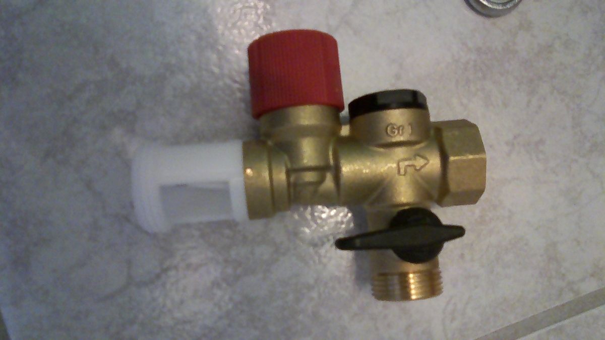 Comment changer/remplacer le groupe sécurité d'un chauffe-eau - ballon d'eau chaude - BLOG ...