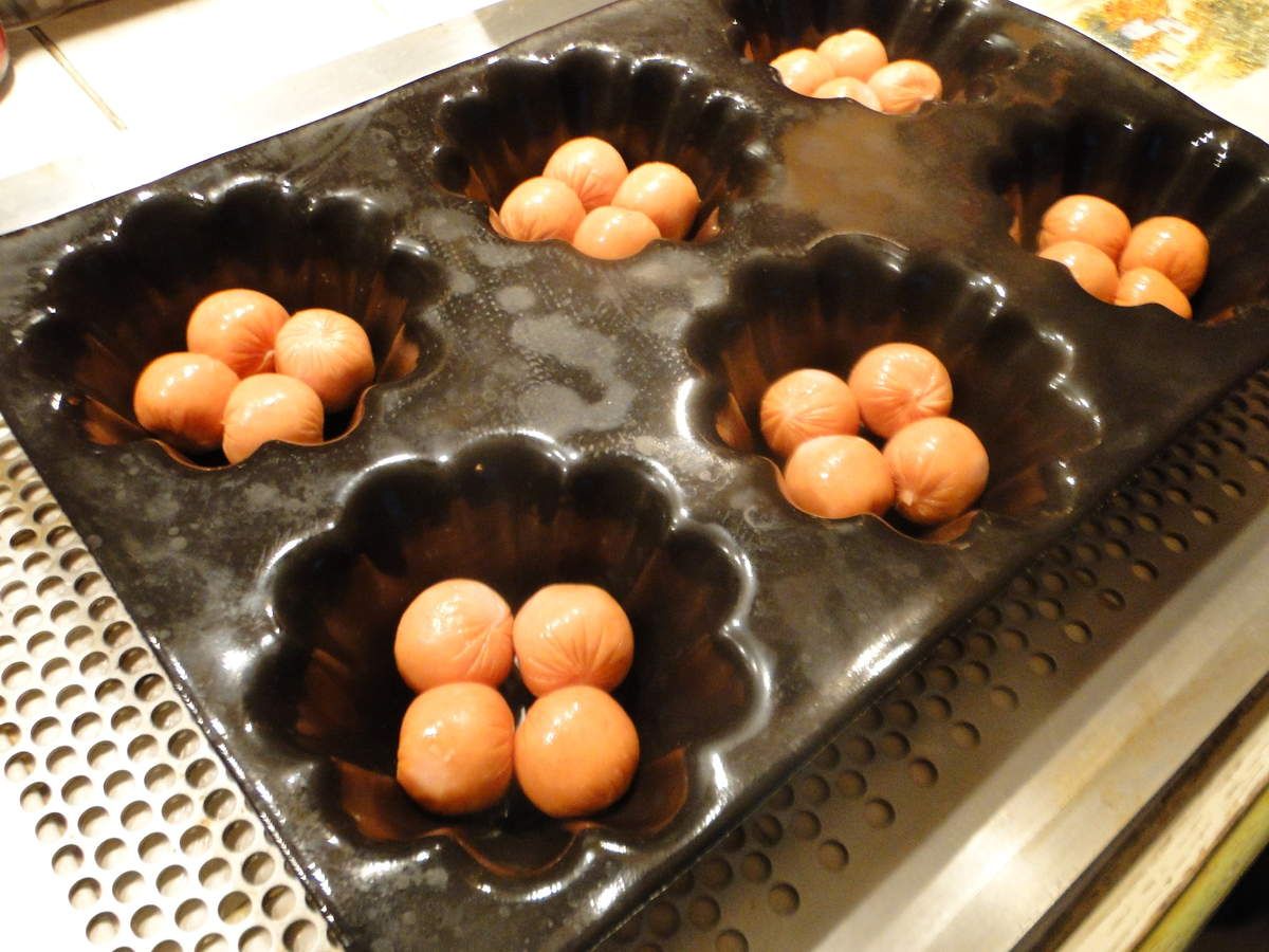 Petits clafoutis aux saucisses Knacki Ball Original – gartenleidenschaft