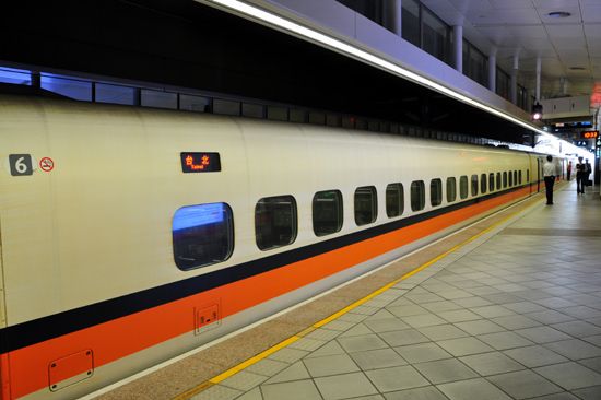 TGV taiwanais - L'avis du rail