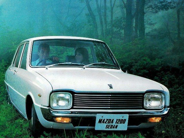 PRUEBA: Mazda 1200 - Tiempo de Clásicos