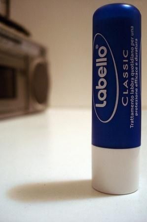 Burrocacao Labello Classico: un classico con luci e ombre - Il Blog di Petardo