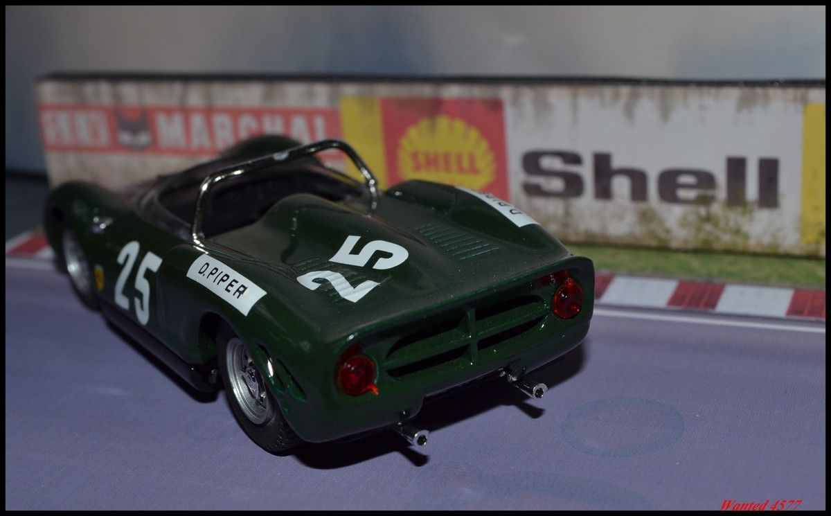 MODEL BEST : FERRARI 365 P2 1965 - Le blog de nico-ferrari-43