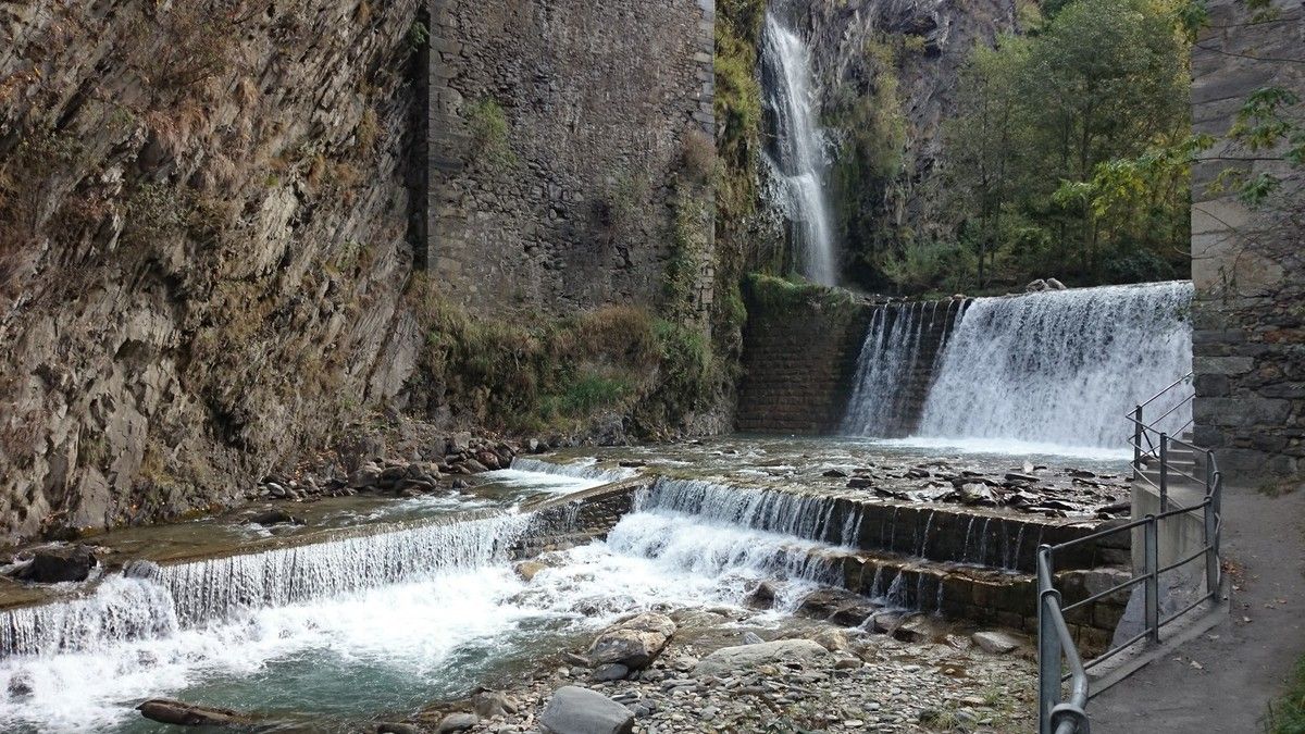 Gorges Saltina Brig - *La ronde des marches*
