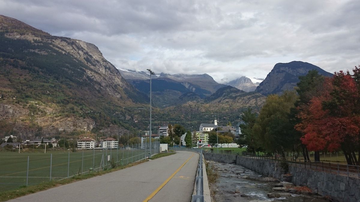 Gorges Saltina Brig - *La ronde des marches*