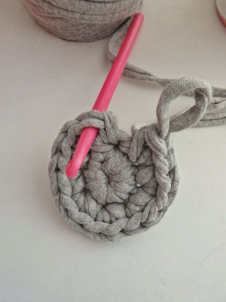 Tutoriel du noeud magique et de la jonction invisible en mailles ...