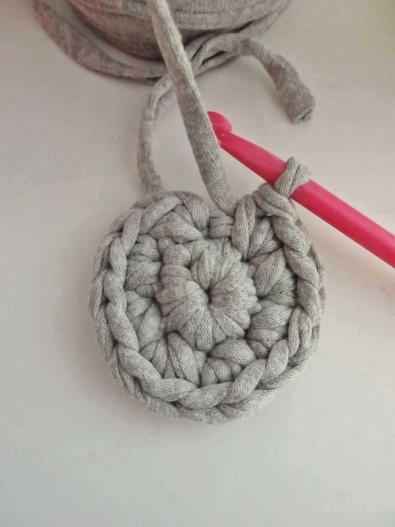 Tutoriel du noeud magique et de la jonction invisible en mailles ...