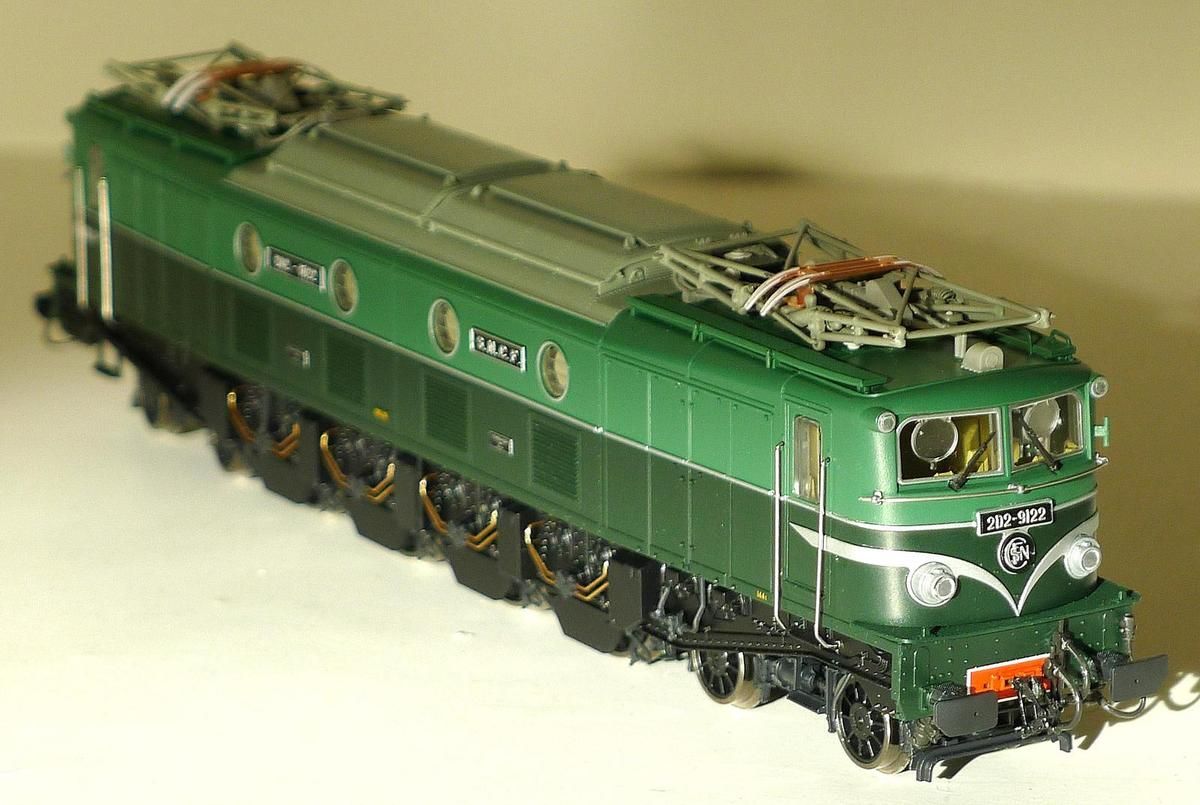 La 2D2 9100 Roco en version d'origine - Le blog de challenger60