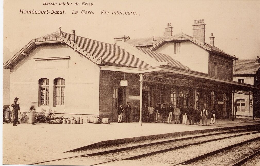 La gare de Crécy La Chapelle - Le blog de challenger60