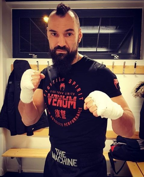 David Radeff, l’homme qui a affronté deux fois l’actuel champion du ...