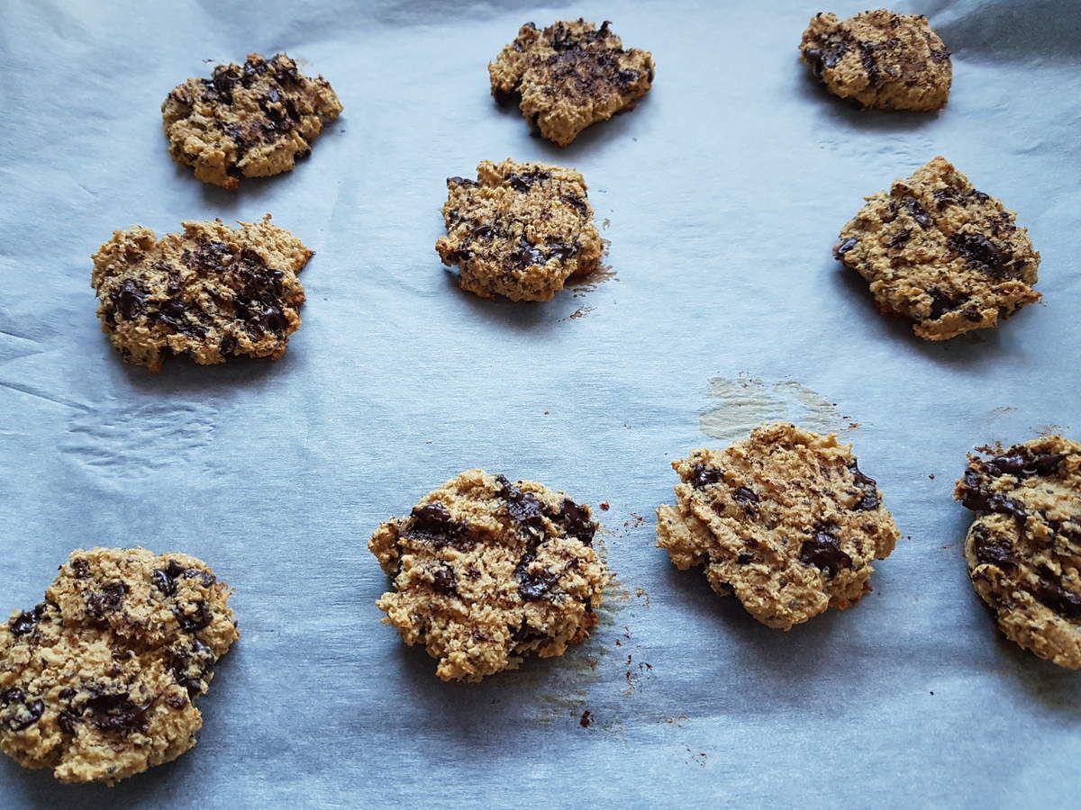 Cookies chocolat a l'avoine et aux graines de chia sans beurre ni sucre ...