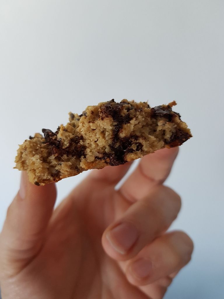 Cookies chocolat a l'avoine et aux graines de chia sans beurre ni sucre ...