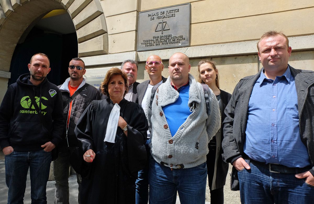 TGI de Versailles : Tempête autour d'un pot de fleurs. - Le blog de l ...