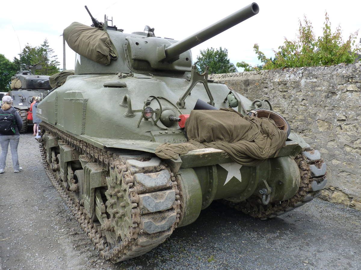D-Day tanks and the FURY - Tanks et panzers