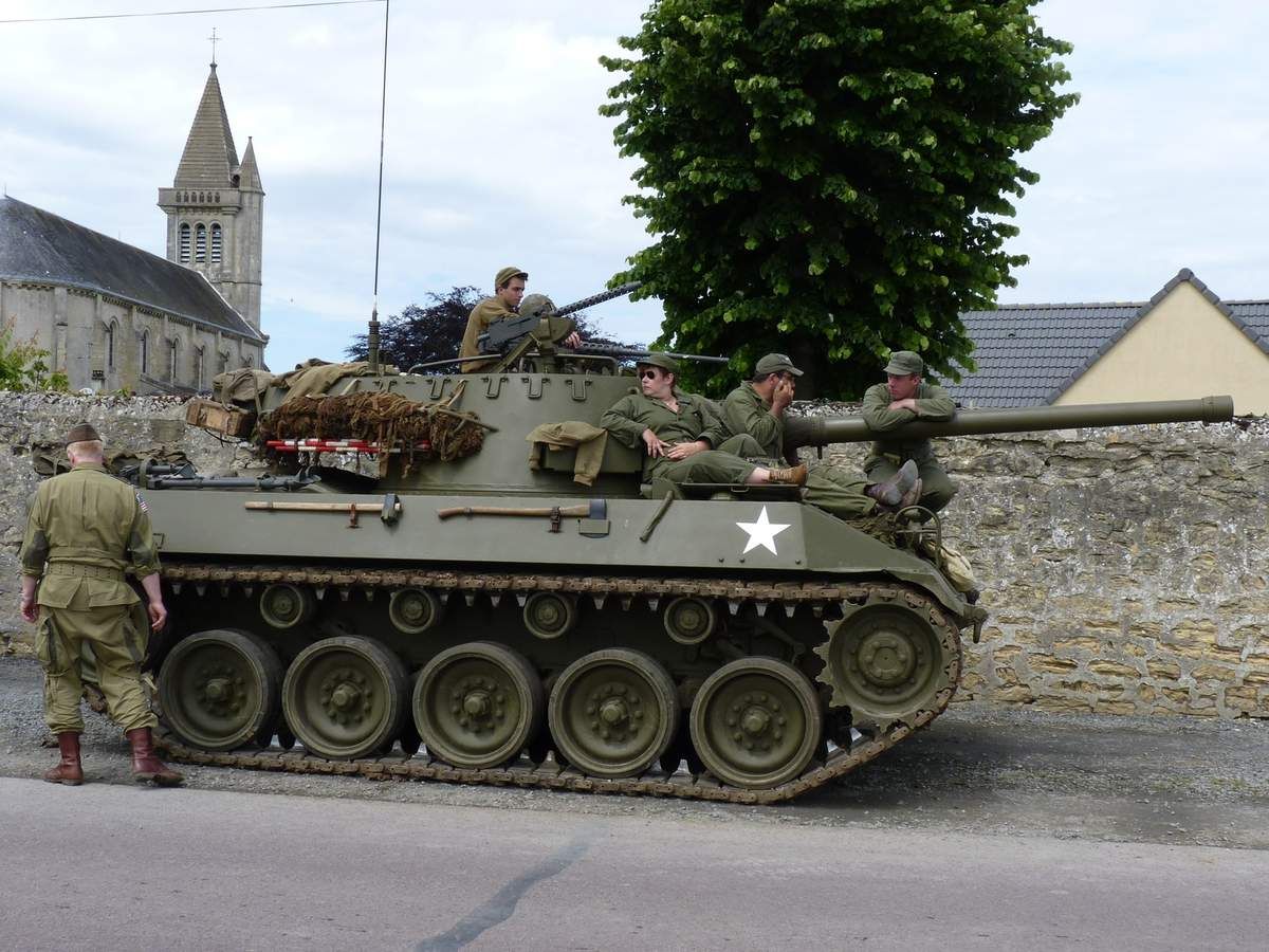 D-Day tanks and the FURY - Tanks et panzers