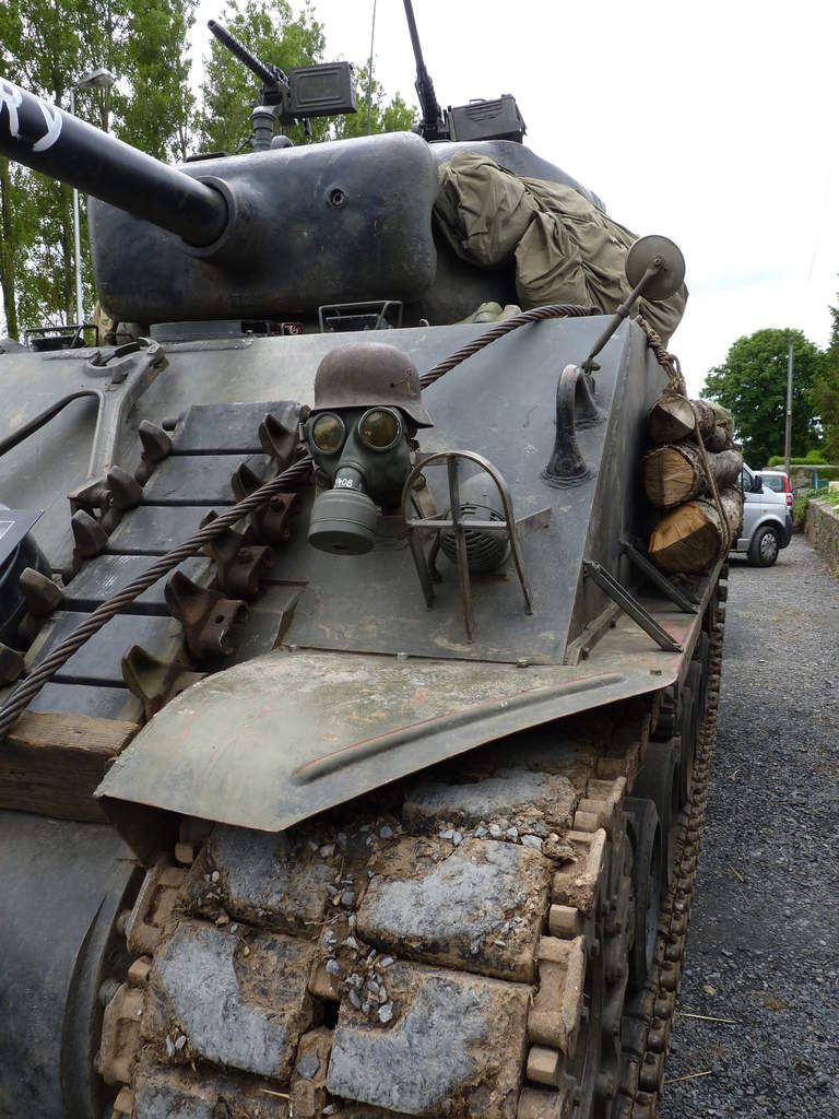 D-Day tanks and the FURY - Tanks et panzers