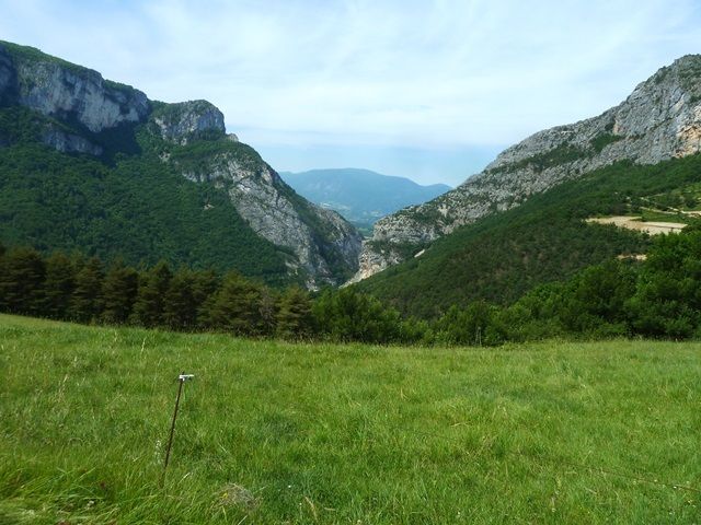 MGM - Cascade verte et cascade blanche depuis Pont-en-Royans - VOYAGES ...