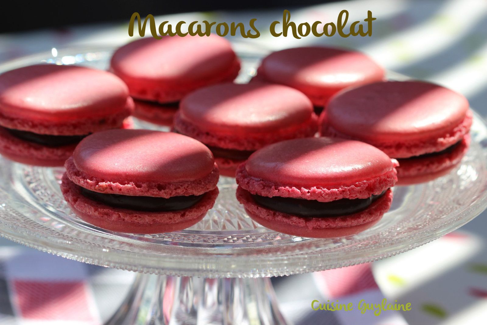 Macarons ganache chocolat - La Cuisine de Guylaine