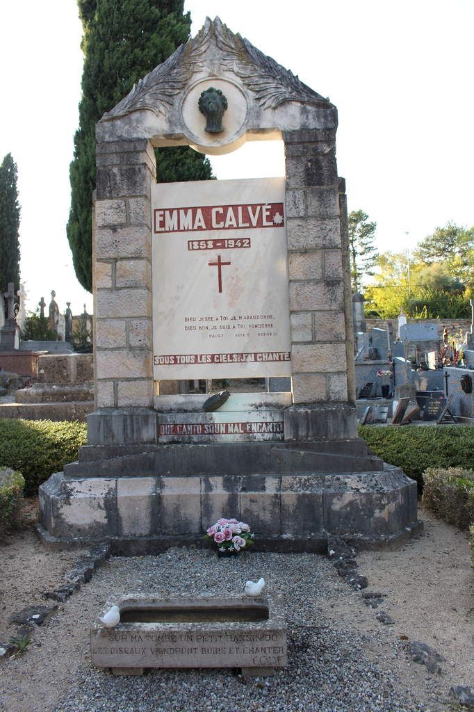 Sur les traces d'Emma Calvé -Dilili à Paris (2) - Madame Rhinocéros