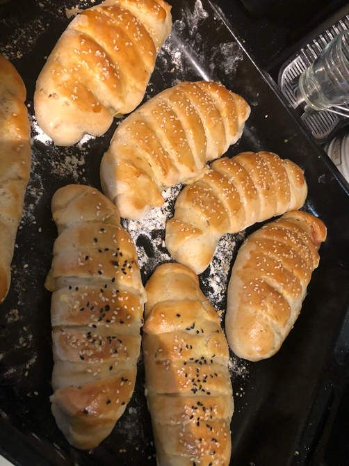 Petit pain farcis au merguez - Les délices de Fazou