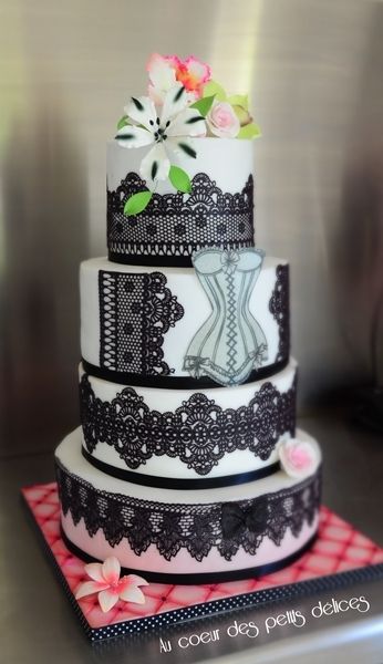 Gâteau d'anniversaire Boudoir glam' chic - Au coeur des petits délices