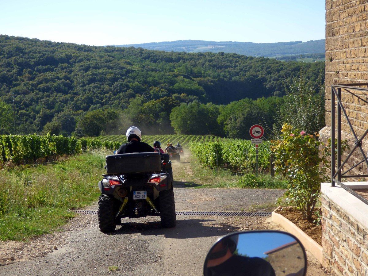 David Douillet et Damin Abad par monts et par Pont-de-Vaux. - LJPDV