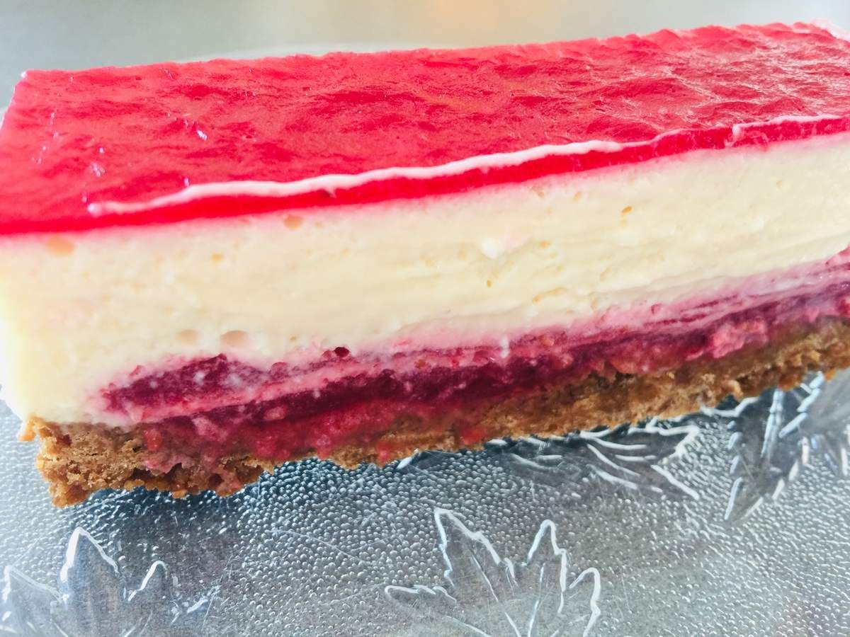 Entremet mascarpone aux fruits rouges - virginietoutsucre