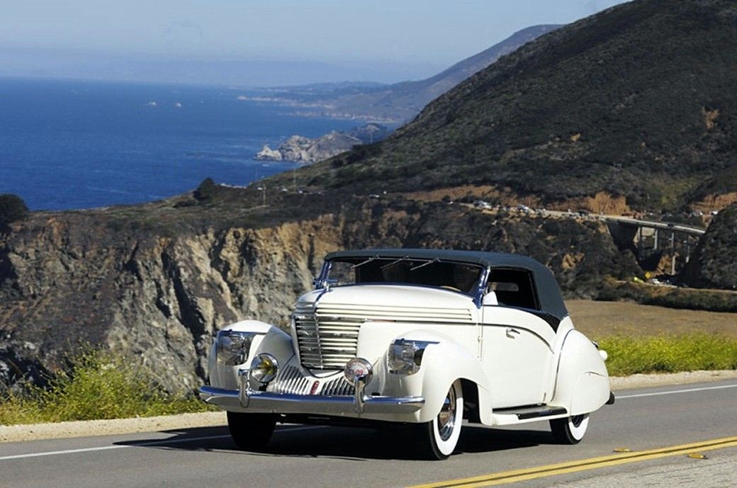 VOITURES DE LEGENDE (991) : GRAHAM-PAIGE MODEL 97 SAOUTCHIK CABRIOLET ...
