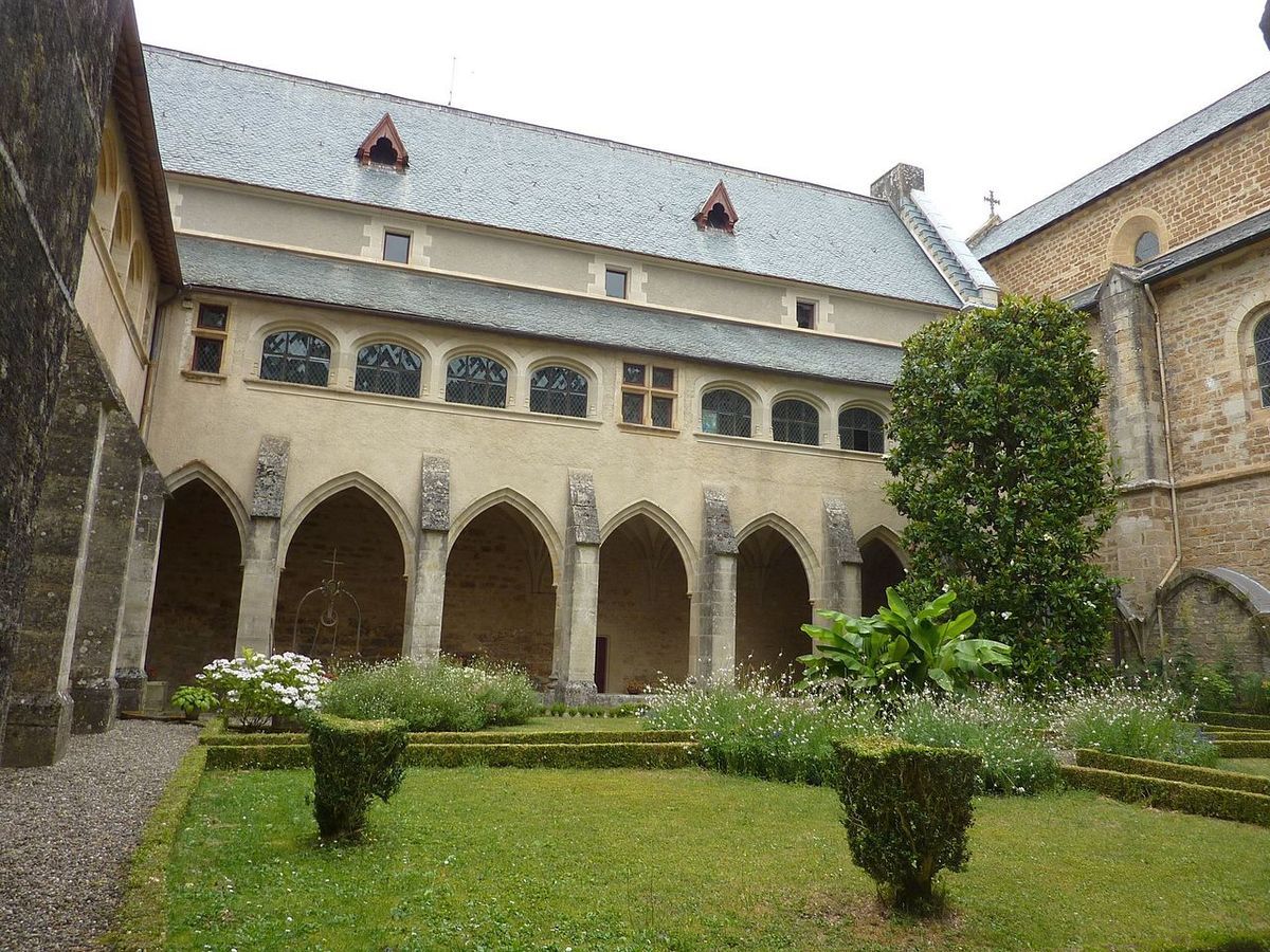 TRESORS DU PATRIMOINE FRANCAIS : ABBAYE DE LOC-DIEU (AVEYRON) - VICTOR ...