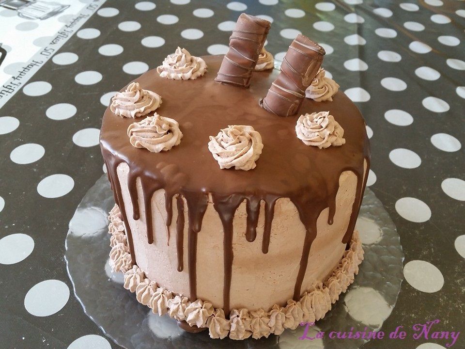 Layer Cake Kinder Bueno - La cuisine de Nany