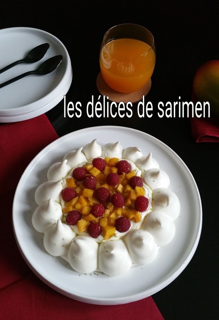 Pavlova mangue & framboises - les delices de sarimen