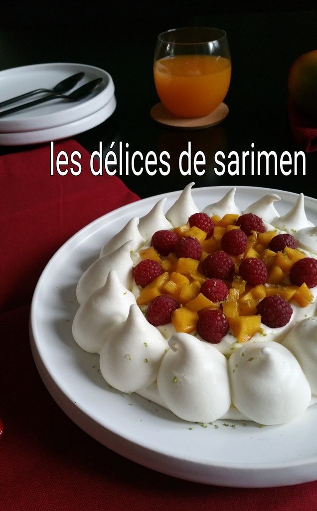 Pavlova mangue & framboises - les delices de sarimen