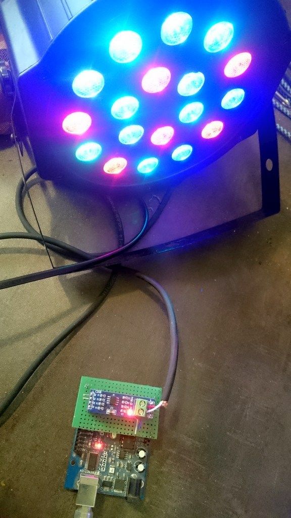 Convertisseur USB => DMX très simple à base d'Arduino Duemilanove ...
