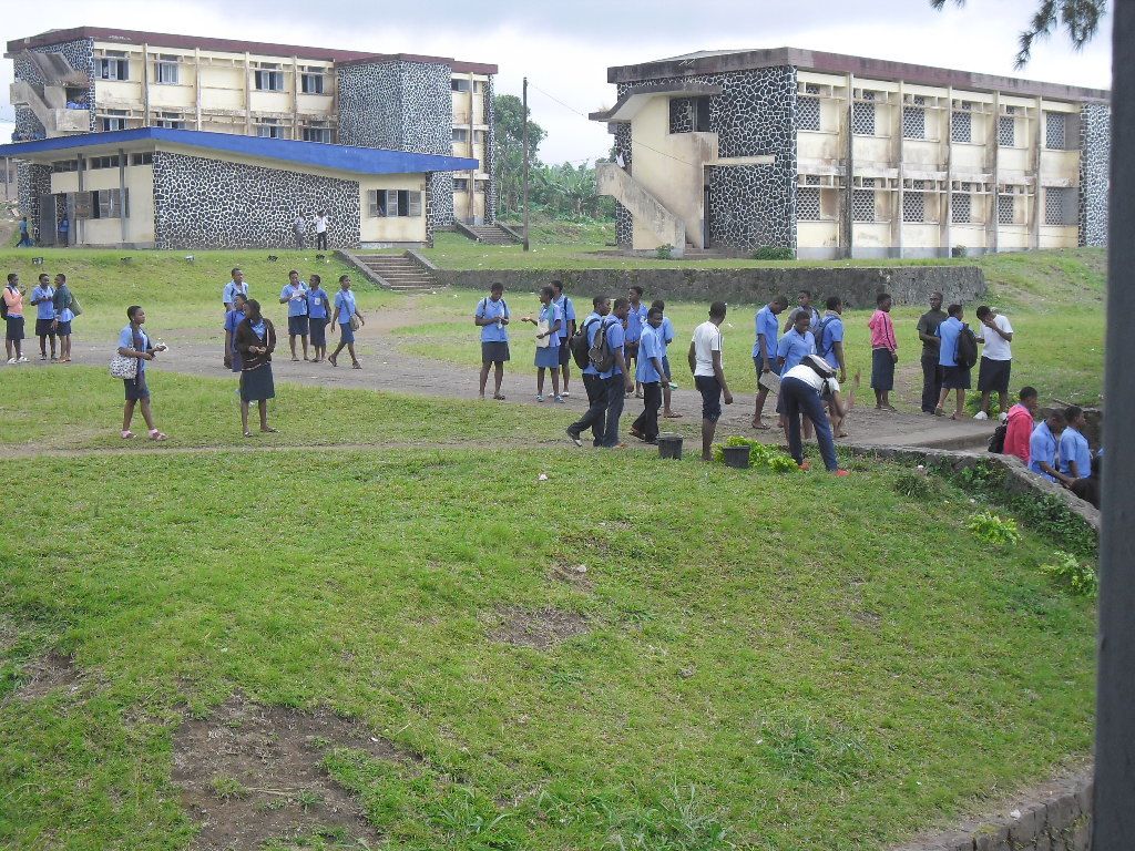 Le pendule simple (Exercice) - Univers des Sciences Physiques