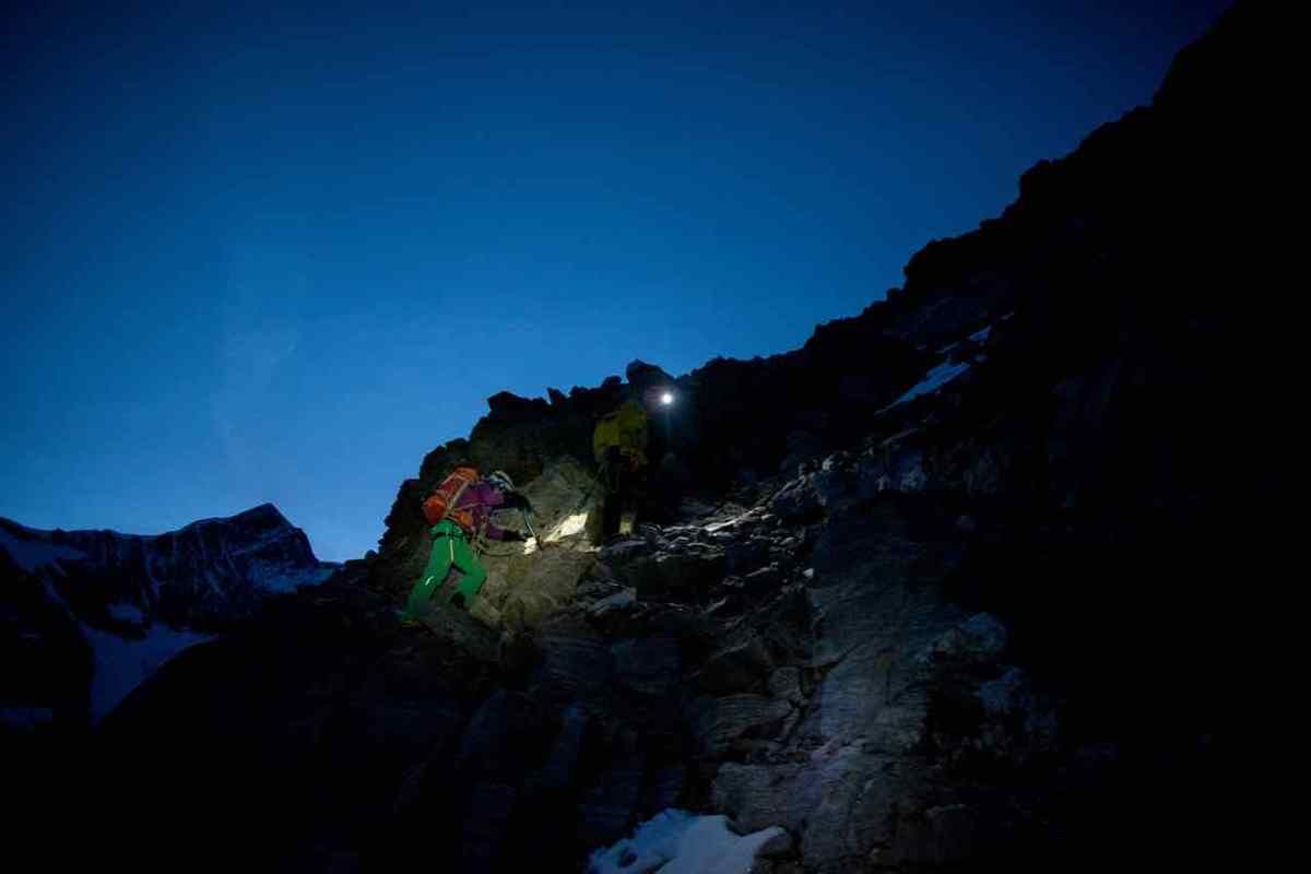 Arête Métrier aux Domes de Miage et traversée sur le refuge Durier ...