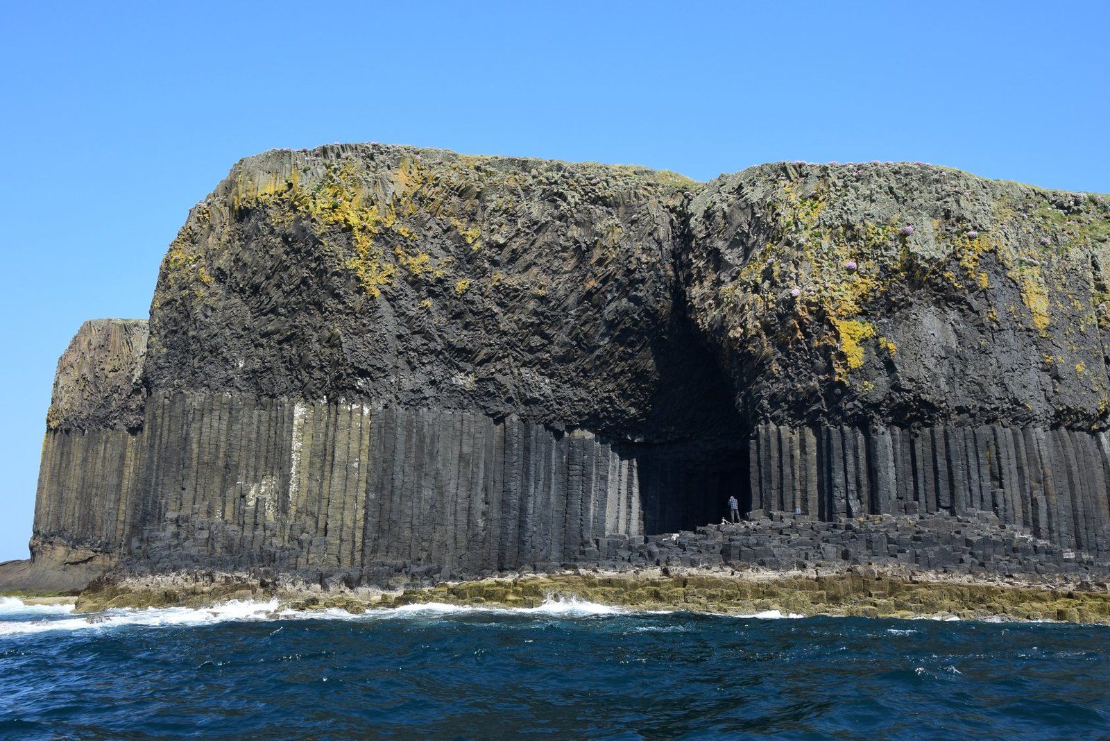 Les orgues basaltiques de l'île de Staffa - randoalsacevosges