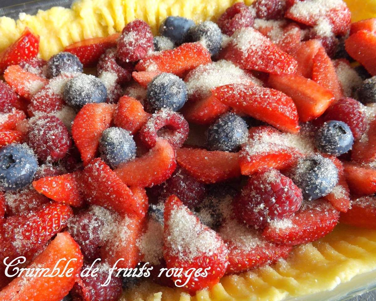 Crumble aux fruits rouges - La table de Jeanne
