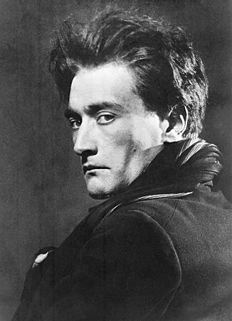Artaud ou "la machine de l'être à regarder de traviole" - Arrêt sur poèmes