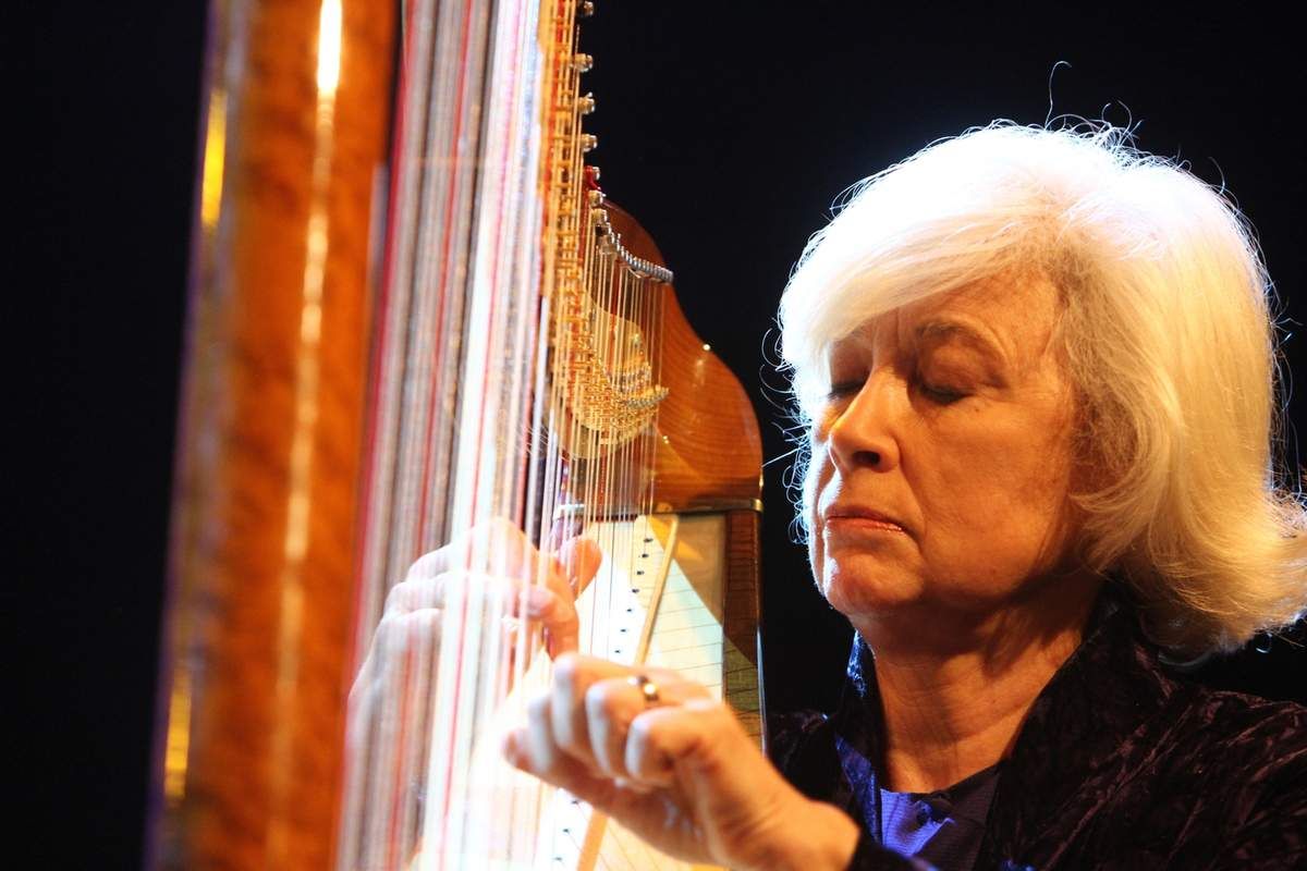 Harpist : Catherine Michel - Le blog de HarpoMelusine