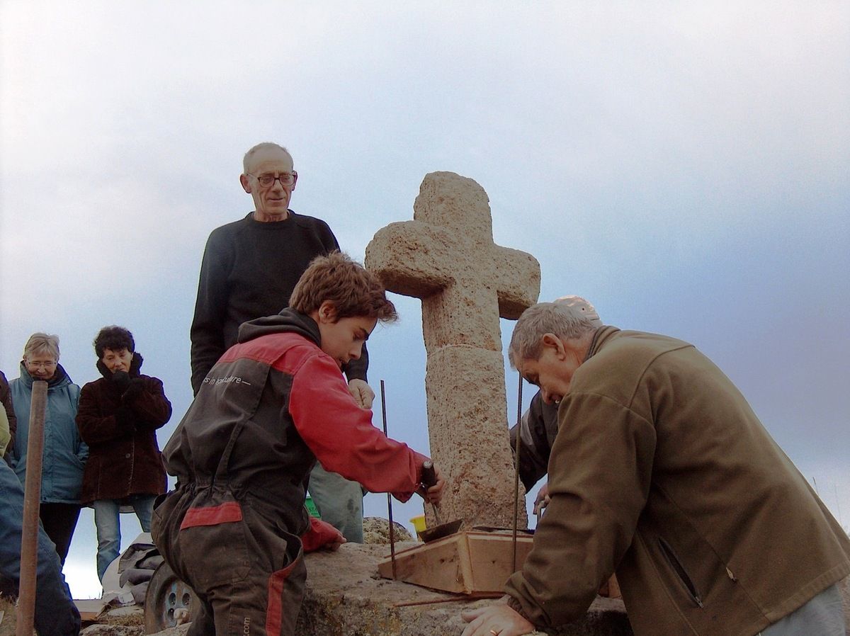 LA CROIX DE LA GARDE - Le blog de ashtp St Haon
