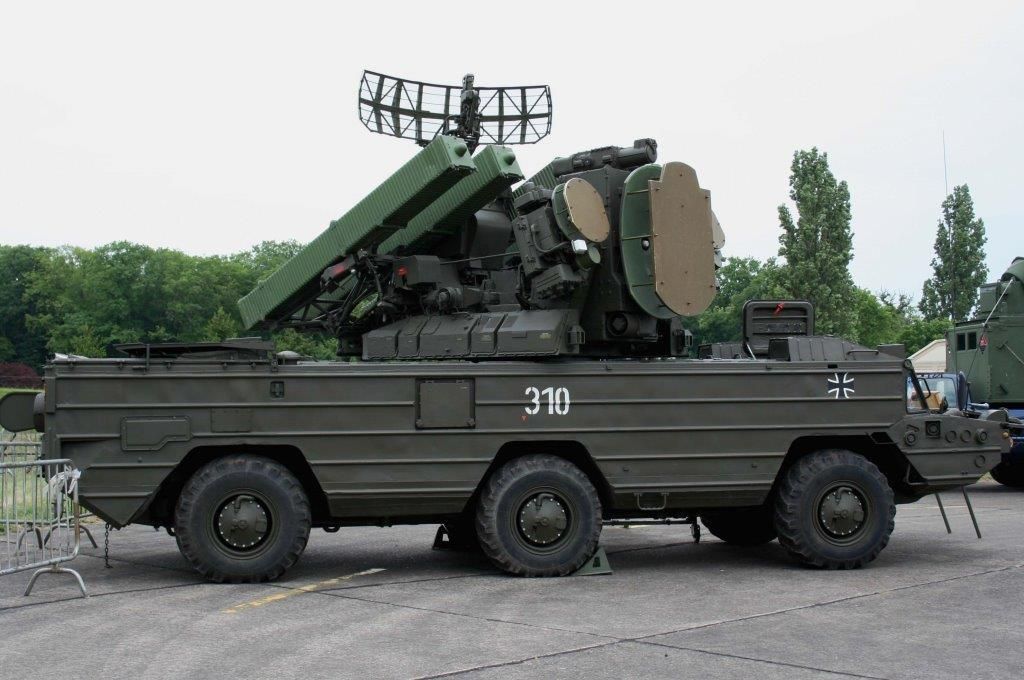 SA8 Gecko et SS21 au 1/43 (par Bob)