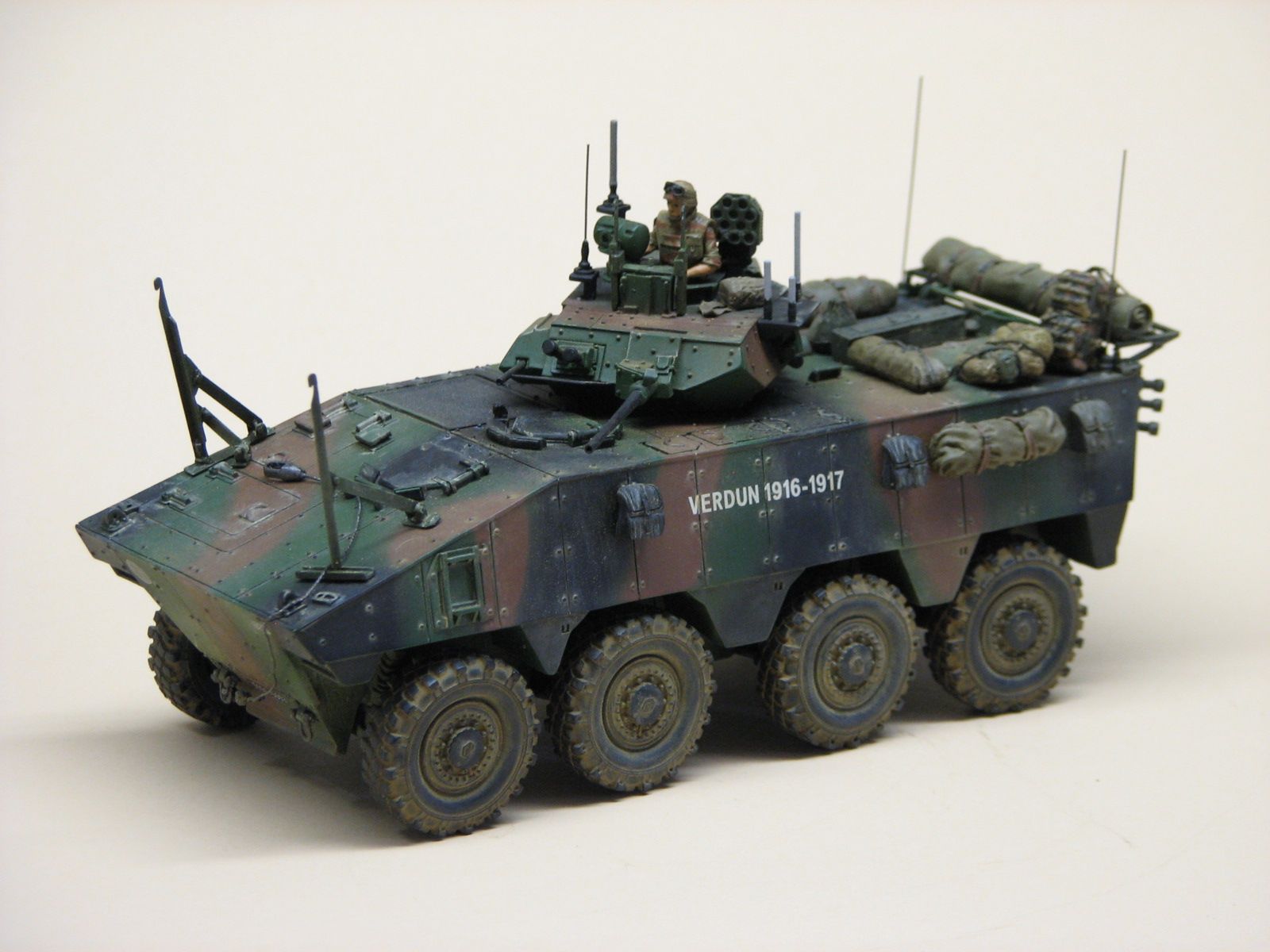 Le VBCI fait peau neuve... (par Robert B.) - Milinfo