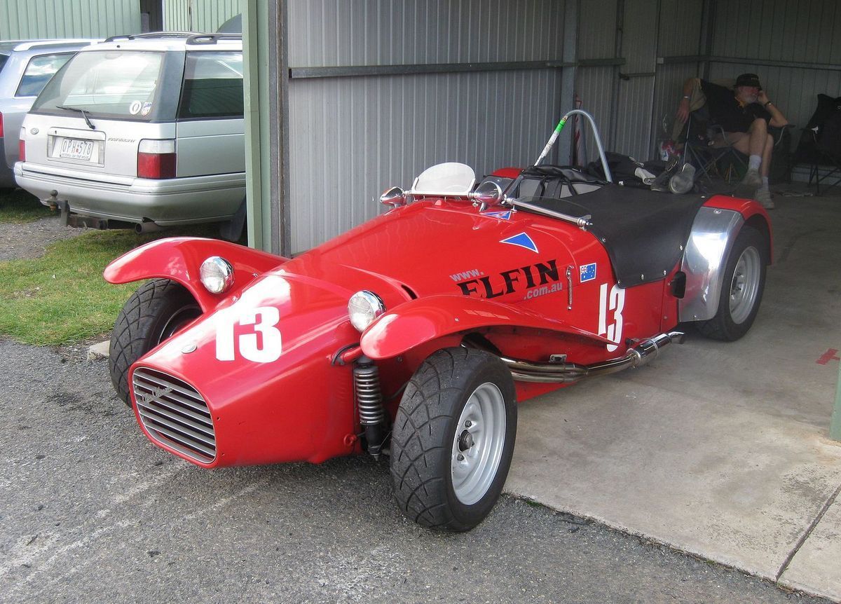 Sevenesque! - Rétro Classic Cars