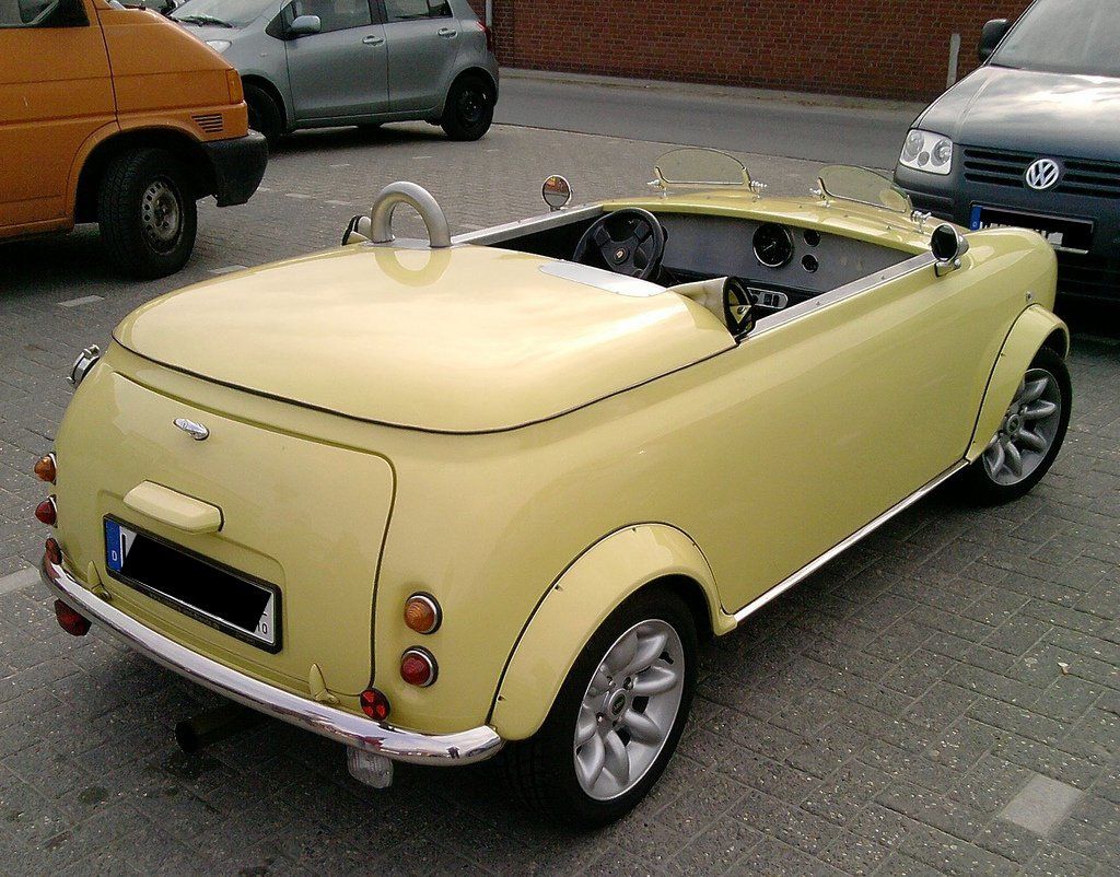 Mini Speedster Hommage - Rétro Classic Cars