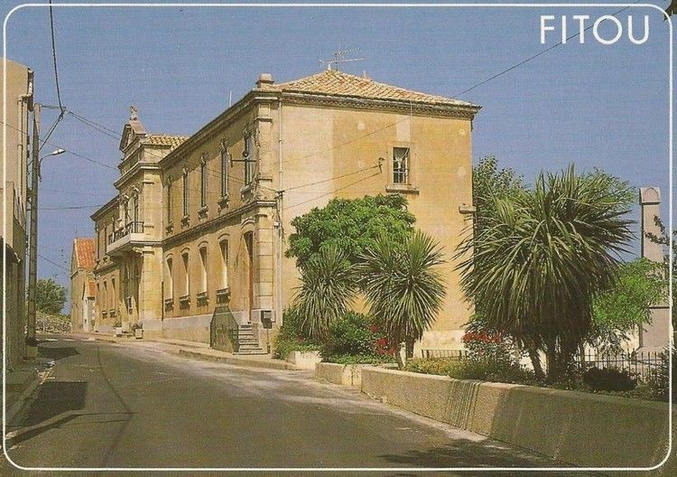 Le château de FITOU - www.belcaire-pyrenees.com
