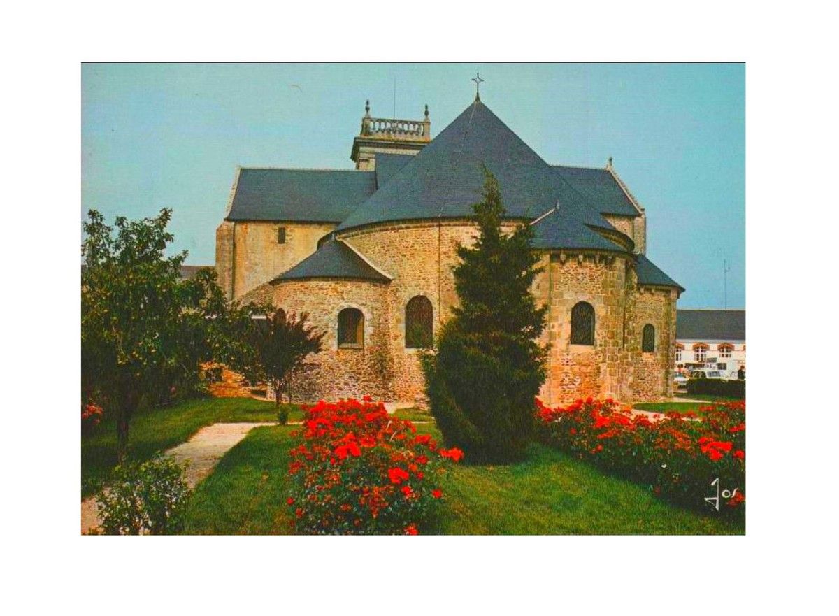 L'ancienne église abbatiale de Saint-Gildas de Rhuys - poudouvre