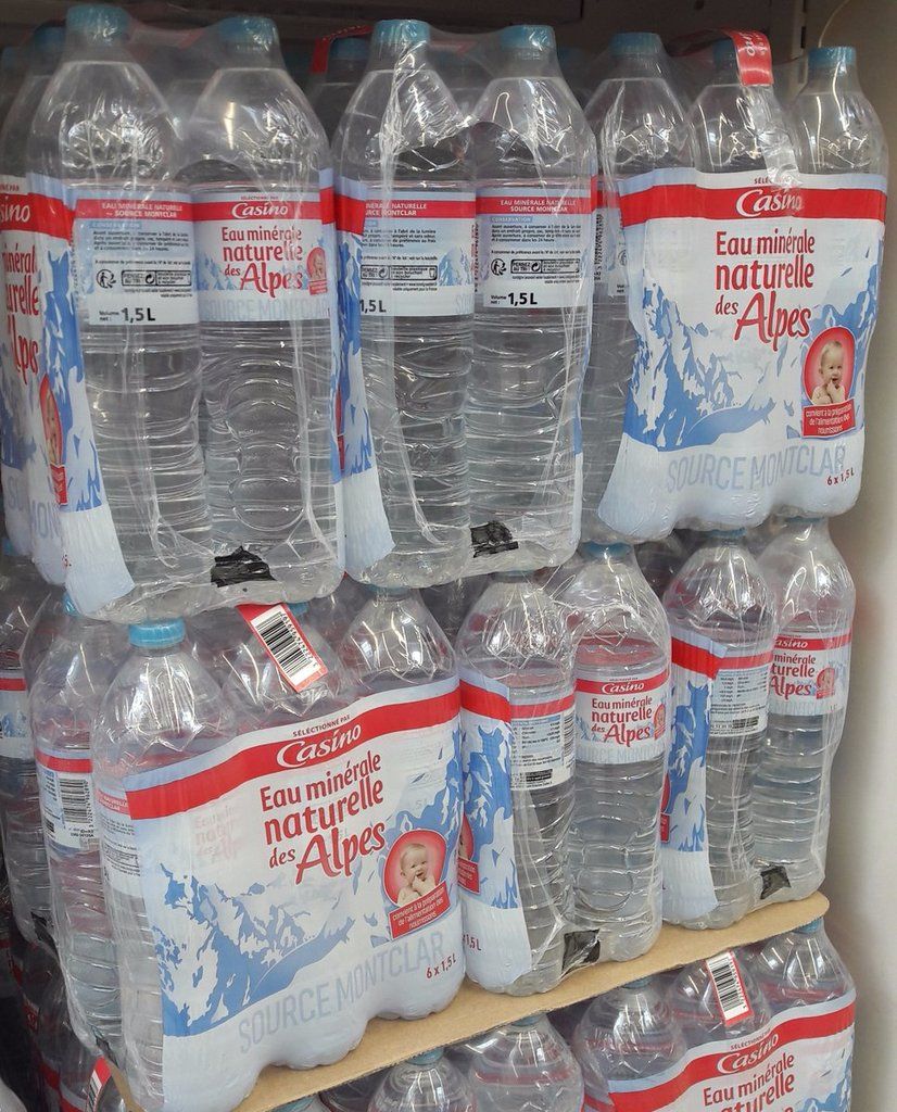 Packaging : Nouveau look pour le MDD Montclar eau minérale ...